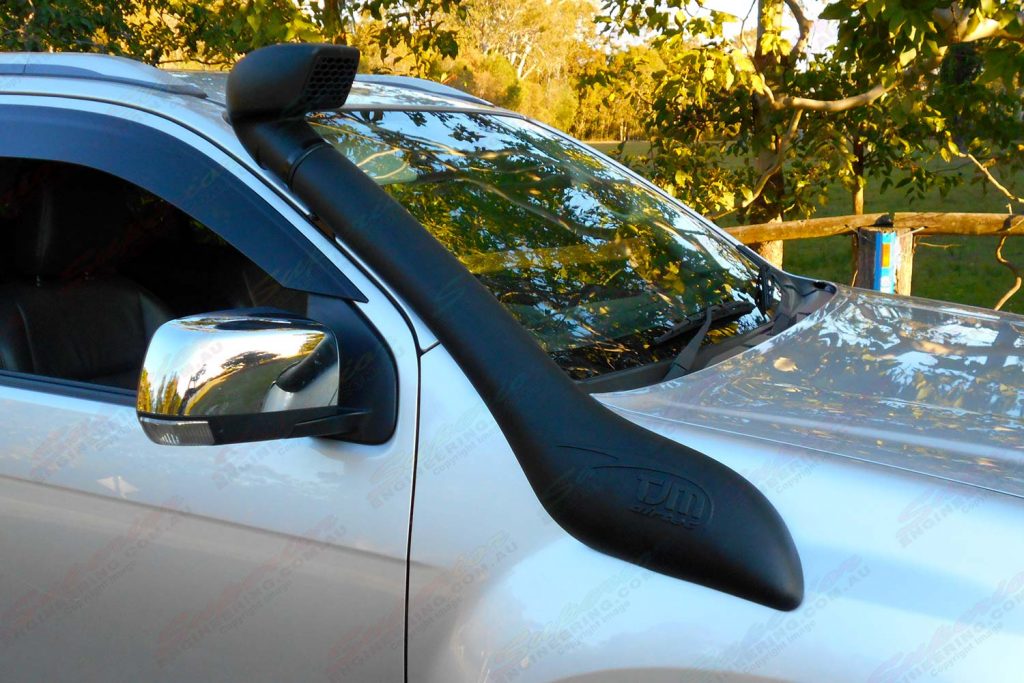 Isuzu-Mux-Wagon-Silver-43449-4 | Superior Customer Vehicles