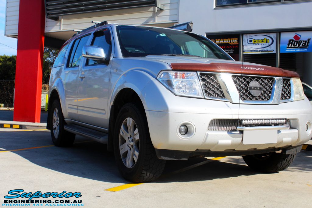 Nissan R51 Pathfinder Wagon Silver #104845 | Superior Customer Vehicles